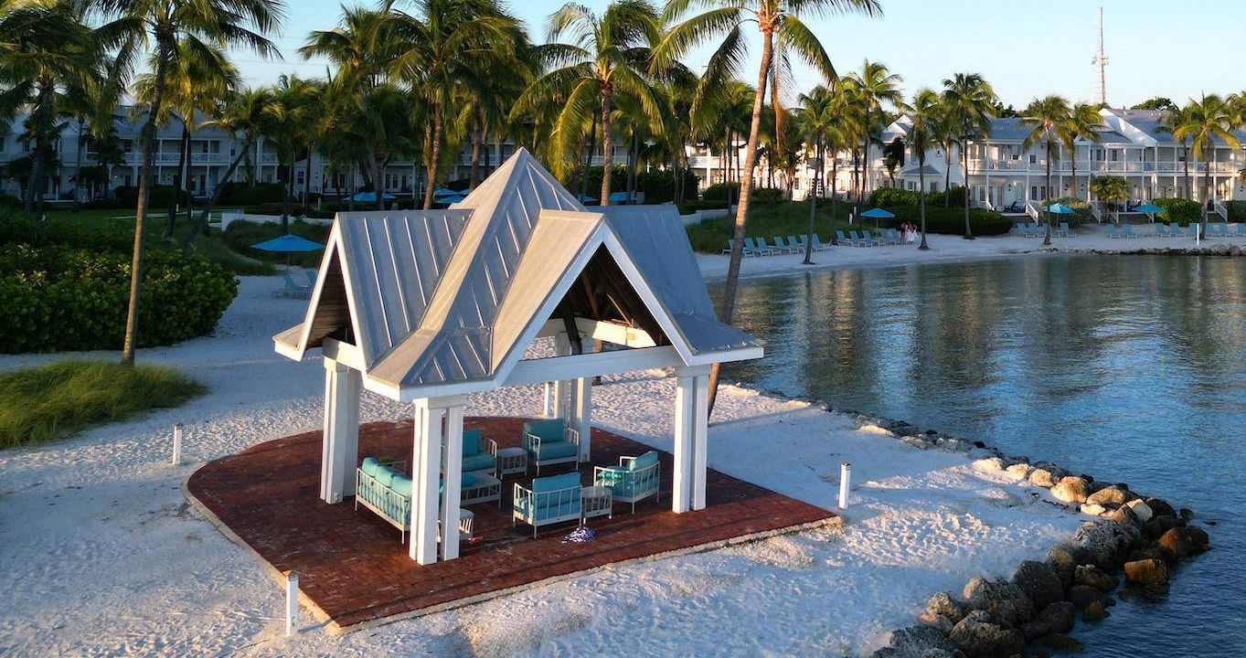 Gazebo Rental - Tranquility Bay Beachfront Resort